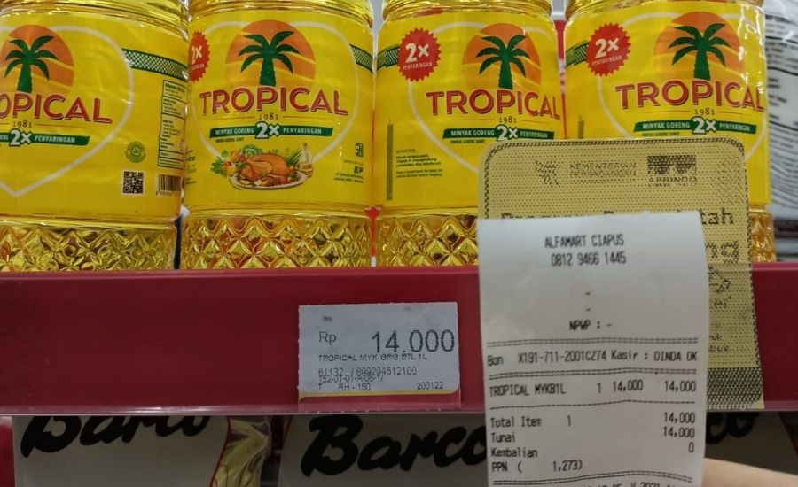 Dukung Kebijakan Pemerintah, Alfamart Jual Minyak Goreng Rp14.000 ... Dukung Kebijakan Pemerintah, Alfamart Jual Minyak Goreng Rp14.000 ...