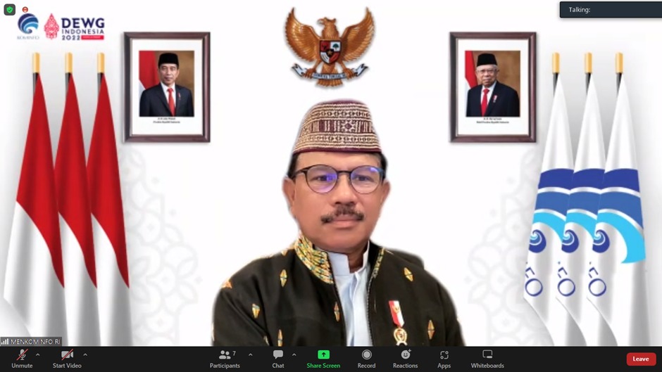 Pesan Menkominfo Kepada Generasi Digital Native - Iconomics