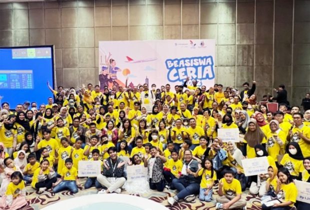 FIFGroup Pilih 384 Anak Terbaik untuk Peroleh Beasiswa - Iconomics
