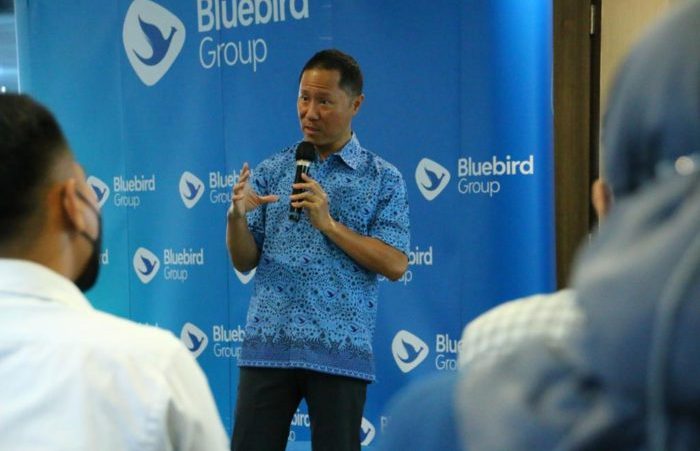 Blue Bird Terima 54 Orang Magang Melalui Program Kampus Merdeka - Iconomics
