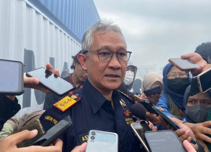 Ditjen Bea & Cukai Ungkap Titik-titik Masuknya Impor Ilegal - Iconomics