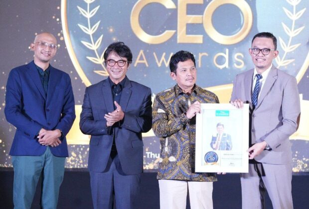 Dirut BPJS Kesehatan Sabet Penghargaan Indonesia Best 50 CEO 2024 - Iconomics